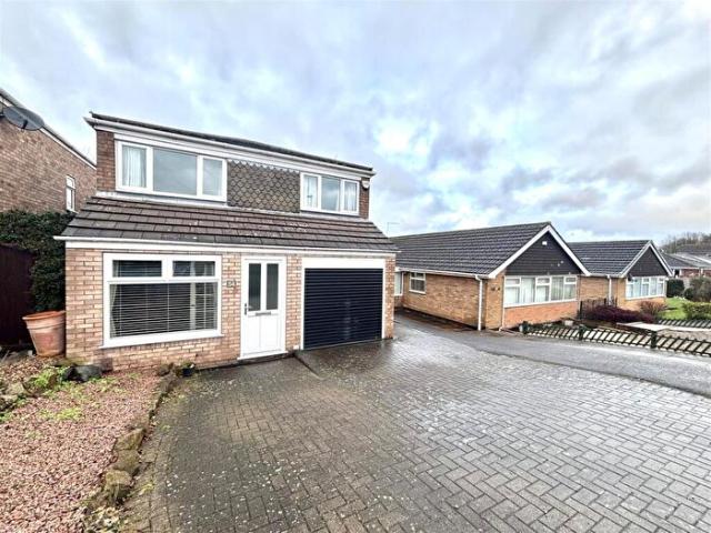 3 Bedroom Detached House To Rent In The Green, Castle Donington, Derby, DE74