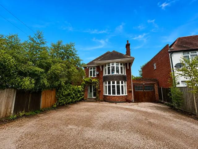 3 Bedroom Detached House To Rent In The Longshoot, Nuneaton, CV11