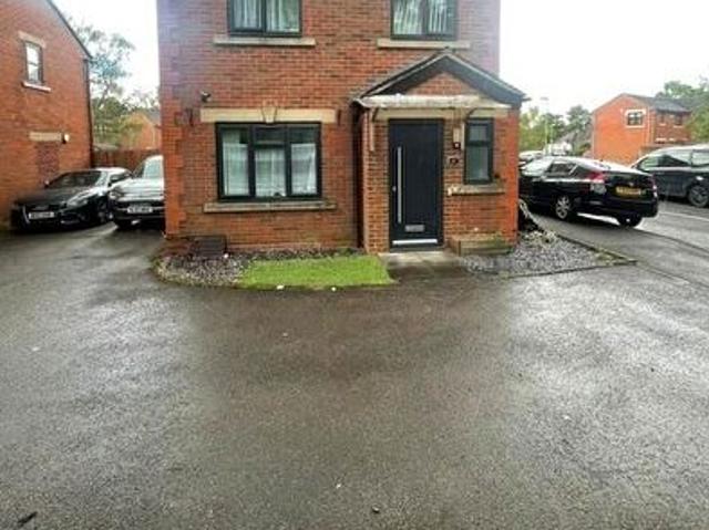 3 Bedroom Detached House To Rent In Tudor Gardens, Erdington, B23