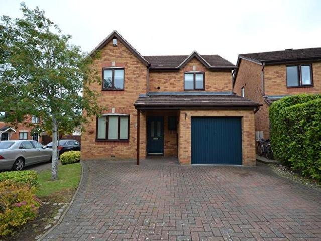3 Bedroom Detached House To Rent In Valentine Court, Crownhill, Milton Keynes, Buckinghamshire, MK8