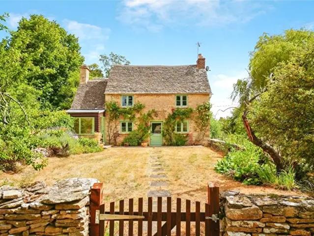 3 Bedroom Detached House To Rent In Widford, Nr. Burford, OX18