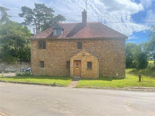 3 Bedroom Detached House To Rent In Wigginton, Banbury, OX15