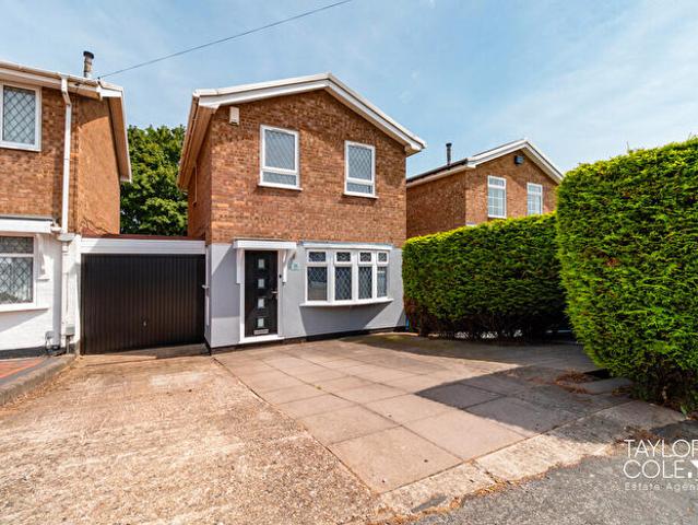 3 Bedroom Detached House To Rent In Briar, Amington, B77