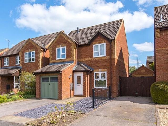 3 Bedroom Detached House To Rent In Coopers Gate, Banbury, OX16