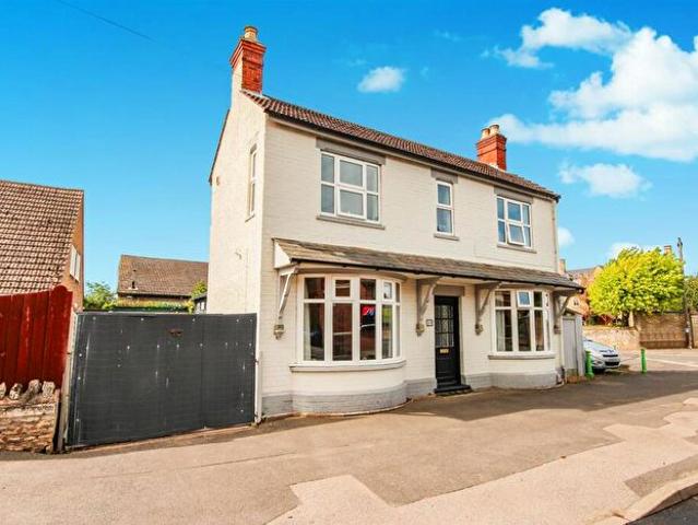 3 Bedroom Detached House To Rent In College Street, Higham Ferrers, Rushden, NN10