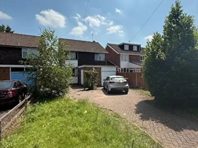 3 Bedroom Detached House To Rent In Coventry Road, Exhall, Coventry, CV7