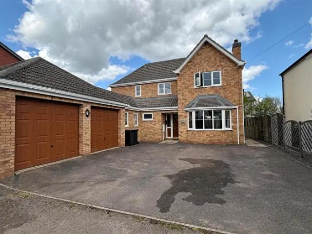 3 Bedroom Detached House To Rent In Clopton, Kettering, NN14