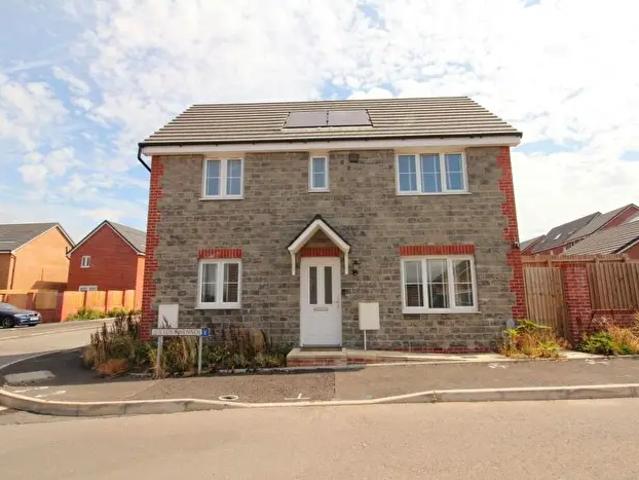 3 Bedroom Detached House To Rent In Clos Y Wennol, Llanilid, Pontyclun, CF72