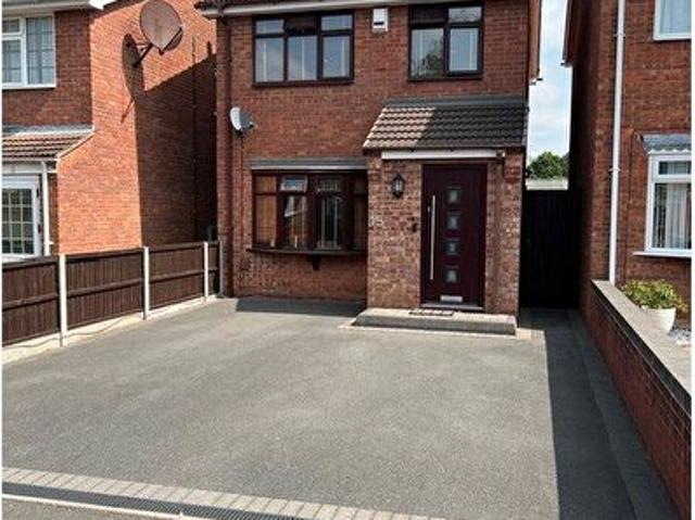 3 Bedroom Detached House To Rent In Delage Close, Coventry, CV6