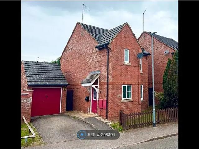 3 Bedroom Detached House To Rent In Edgehill Drive, Daventry, NN11