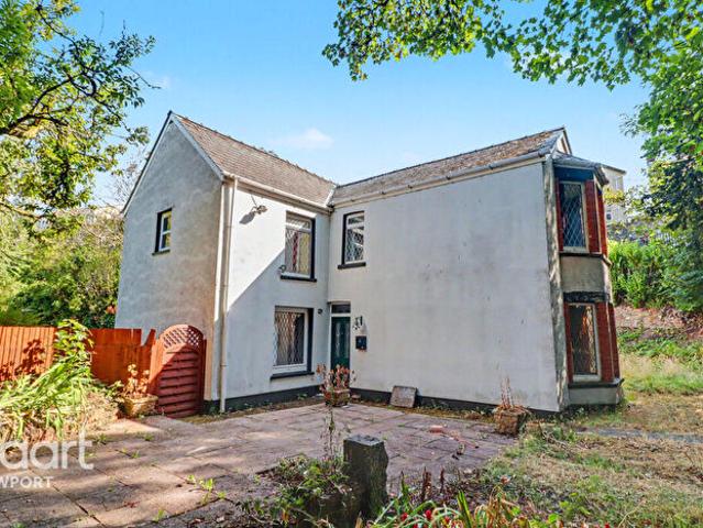 3 Bedroom Detached House To Rent In Farm Road, Ebbw Vale, NP23
