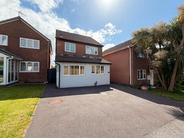 3 Bedroom Detached House To Rent In Heol Castell Coety, Bridgend County Borough, CF31