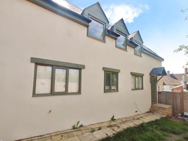 3 Bedroom Detached House To Rent In Hitchmans Mews Albion Street, Chipping Norton, OX7