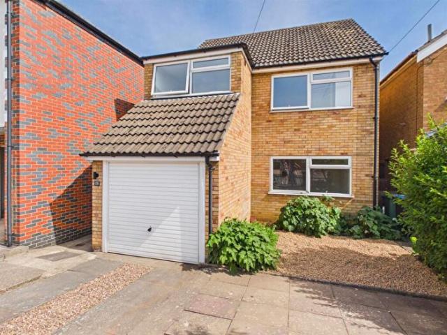 3 Bedroom Detached House To Rent In, Knoll Street, Market Harborough, LE16