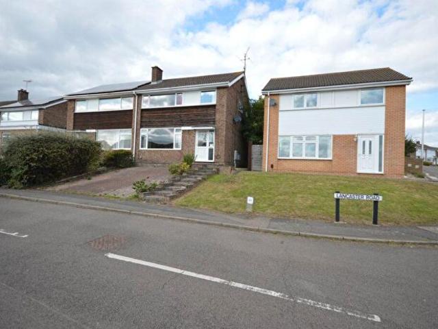 3 Bedroom Detached House To Rent In Lancaster Road, Rothwell, NN14