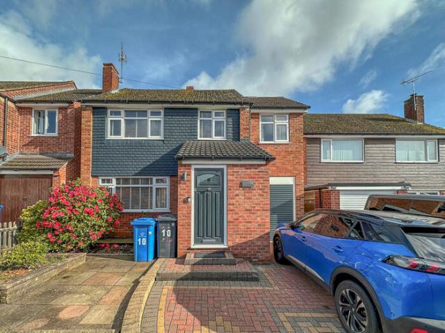 3 Bedroom Detached House To Rent In Lawn Avenue, Allestree, DE22