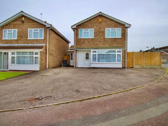 3 Bedroom Detached House To Rent In Lintlaw Close, Leicester, Leicestershire, LE4