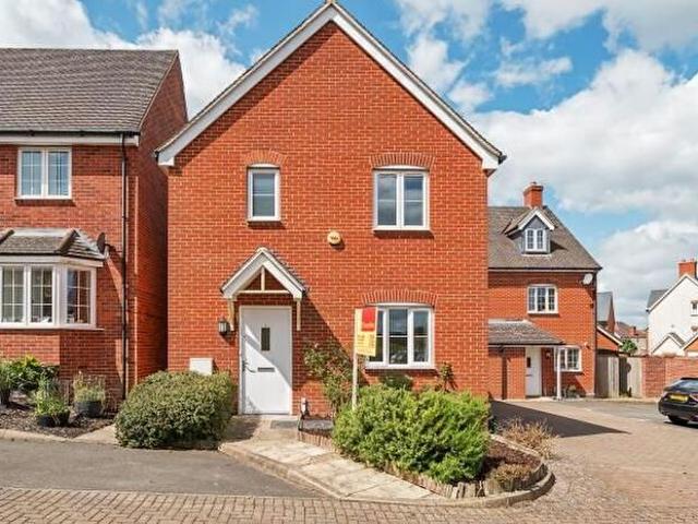 3 Bedroom Detached House To Rent In Oakwood Way, Cumnor, Oxford, OX2