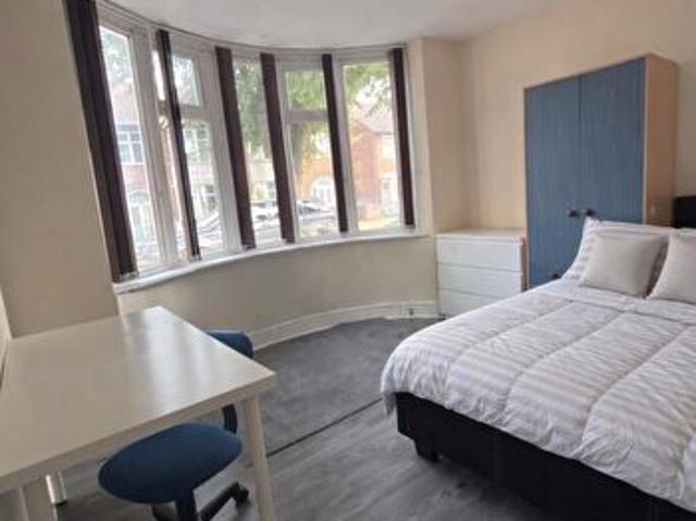 3 Bedroom Detached House To Rent In Ringwood Crescent, Nottingham, NG8