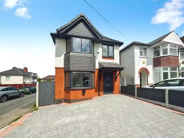3 bedroom Detached House to rent, Lyttleton Avenue, Halesowen.