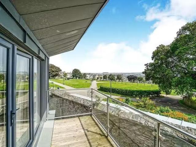 3 bedroom Detached Room to rent, Emily Gardens, Plymouth, PL4.