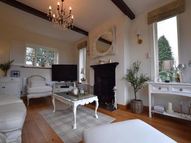 3 Bedroom Detached To Let
