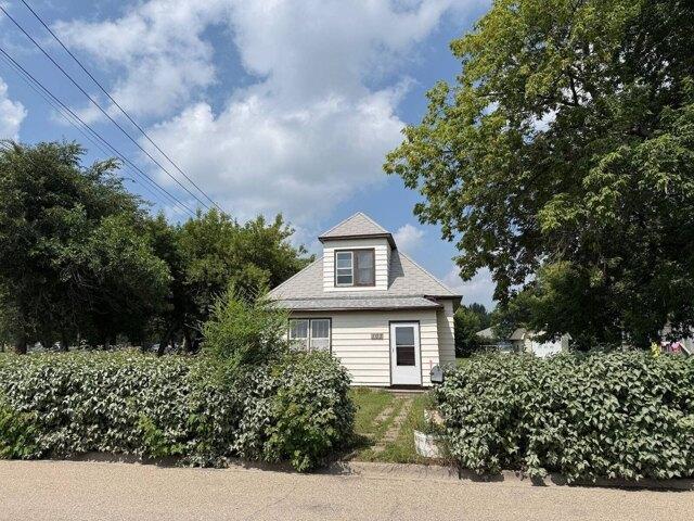 3 bedroom, Devils Lake ND 58301 LS94768865