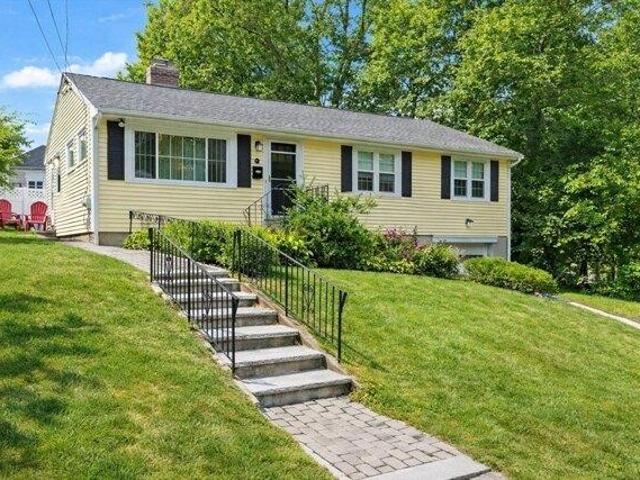 3 bedroom, Dedham MA 02026 102860734