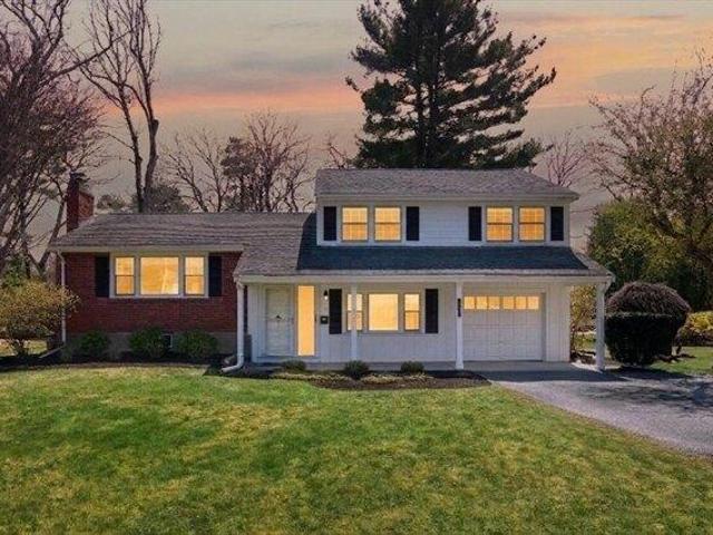 3 bedroom, Dedham MA 02026 103160922