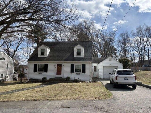 3 bedroom, Dedham MA 02026 103186386