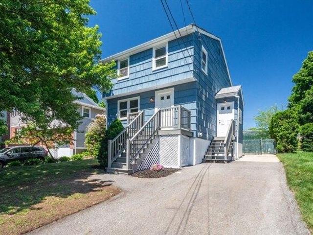3 bedroom, Dedham MA 02026 104299322