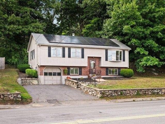 3 bedroom, Dedham MA 02026 105203883