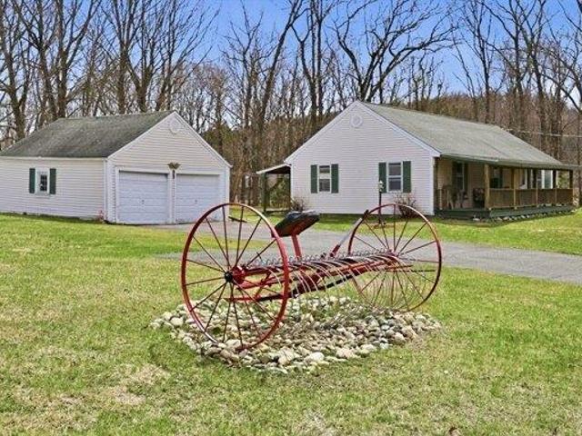 3 bedroom, Deerfield MA 01342 103663218