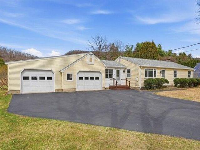 3 bedroom, Deerfield MA 01373 102668599