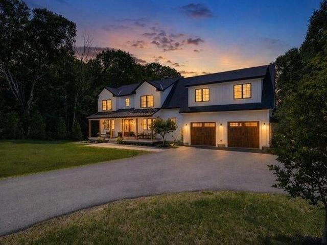 3 bedroom, Deerfield NH 03037 105109120