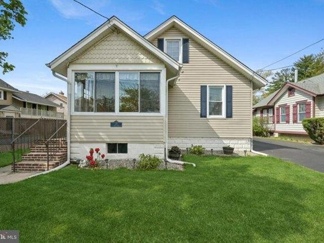 3 bedroom, Delanco NJ 08075 LS102825378