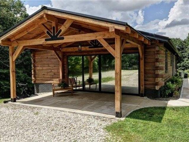 3 bedroom, Dellroy OH 44620 104900904