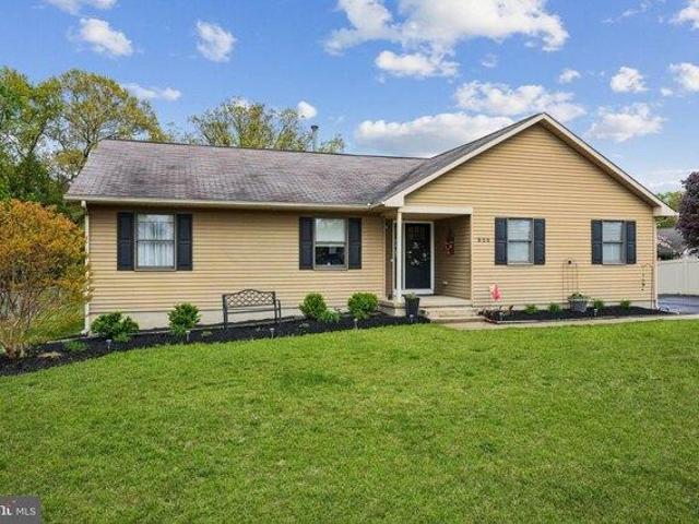 3 bedroom, Delran NJ 08075 LS102828789
