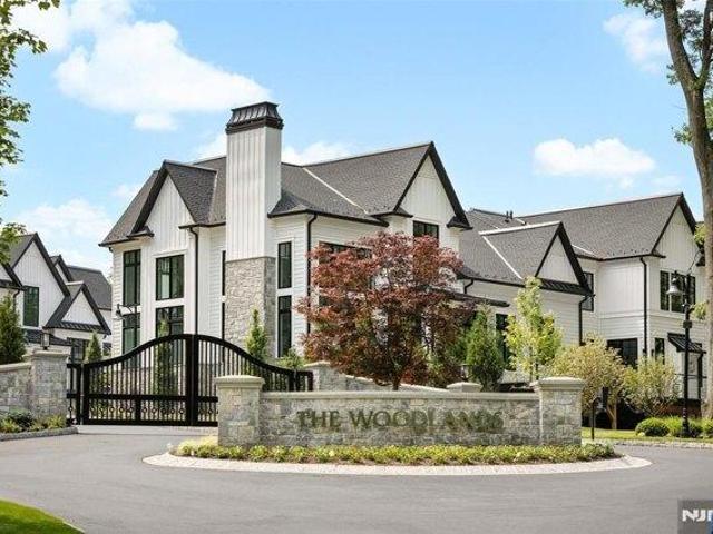 3 bedroom, Demarest NJ 07627 101999091