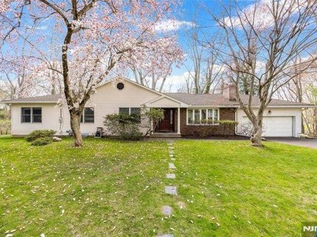 3 bedroom, Demarest NJ 07627 LS102528901