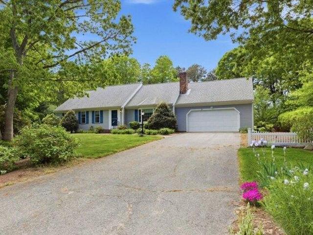 3 bedroom, Dennis MA 02638 LS103075125
