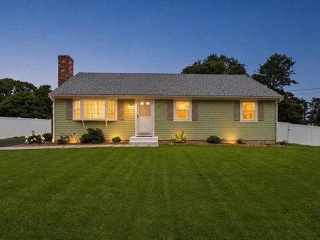 3 bedroom, Dennis MA 02639 104609008