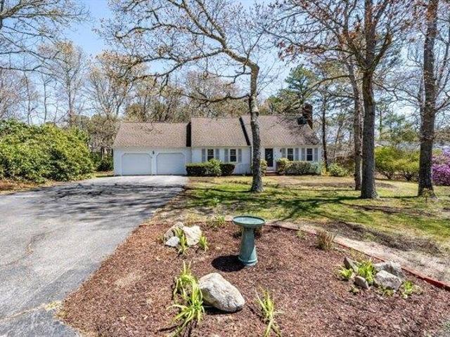 3 bedroom, Dennis MA 02641 LS102828826