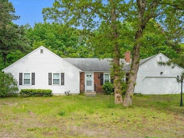 3 bedroom, Dennis MA 02660 LS103127127