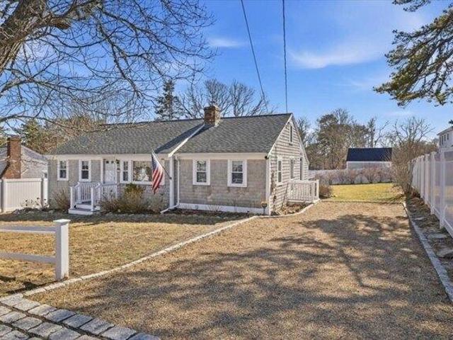 3 bedroom, Dennis MA 02670 LS103017285
