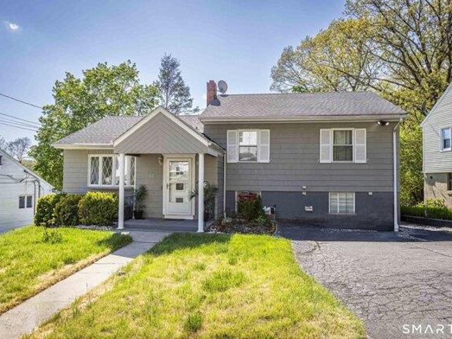 3 bedroom, Derby CT 06418 104410932