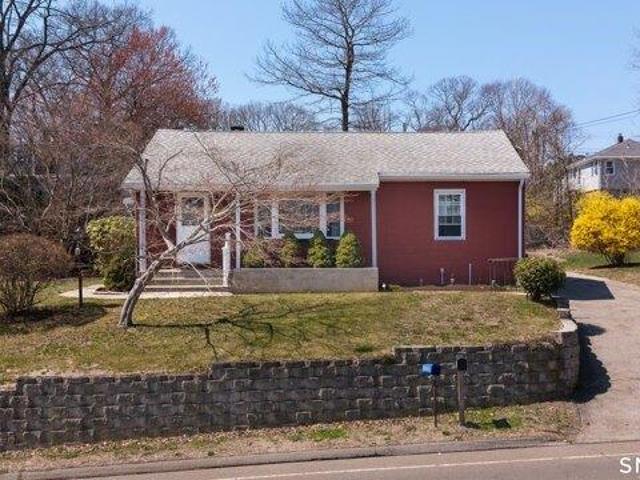 3 bedroom, Derby CT 06418 LS102345604