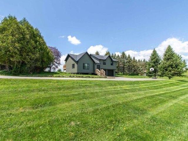 3 bedroom, Derby VT 05829 103927603