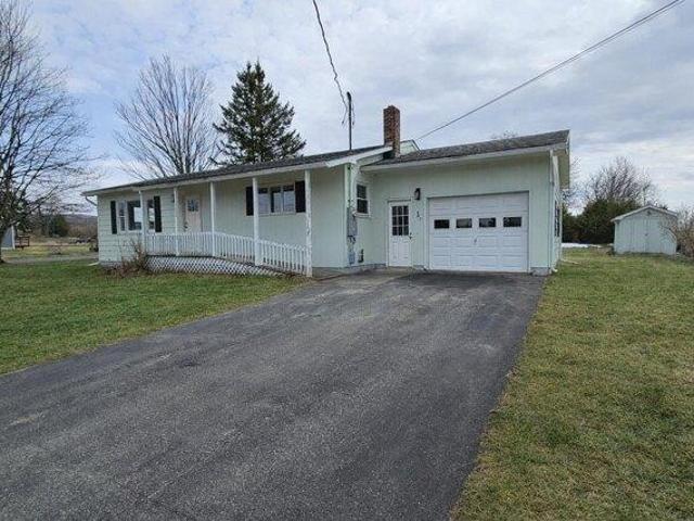 3 bedroom, Derby VT 05830 102564098