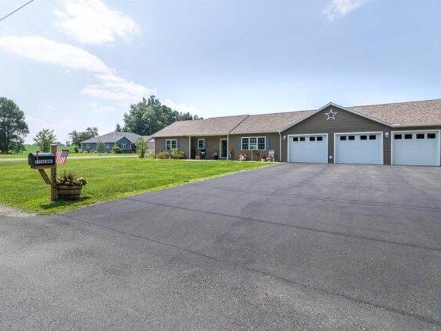 3 bedroom, Derby VT 05830 LS102254573